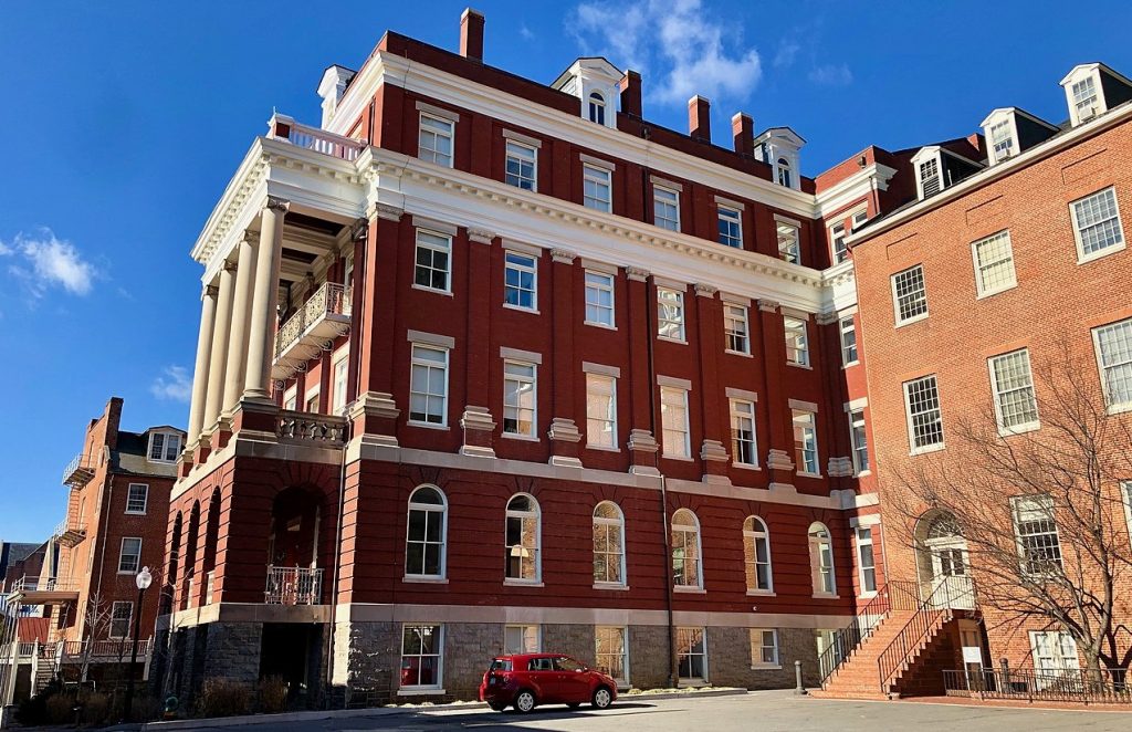 31 Interesting Facts about Georgetown University - World's Facts