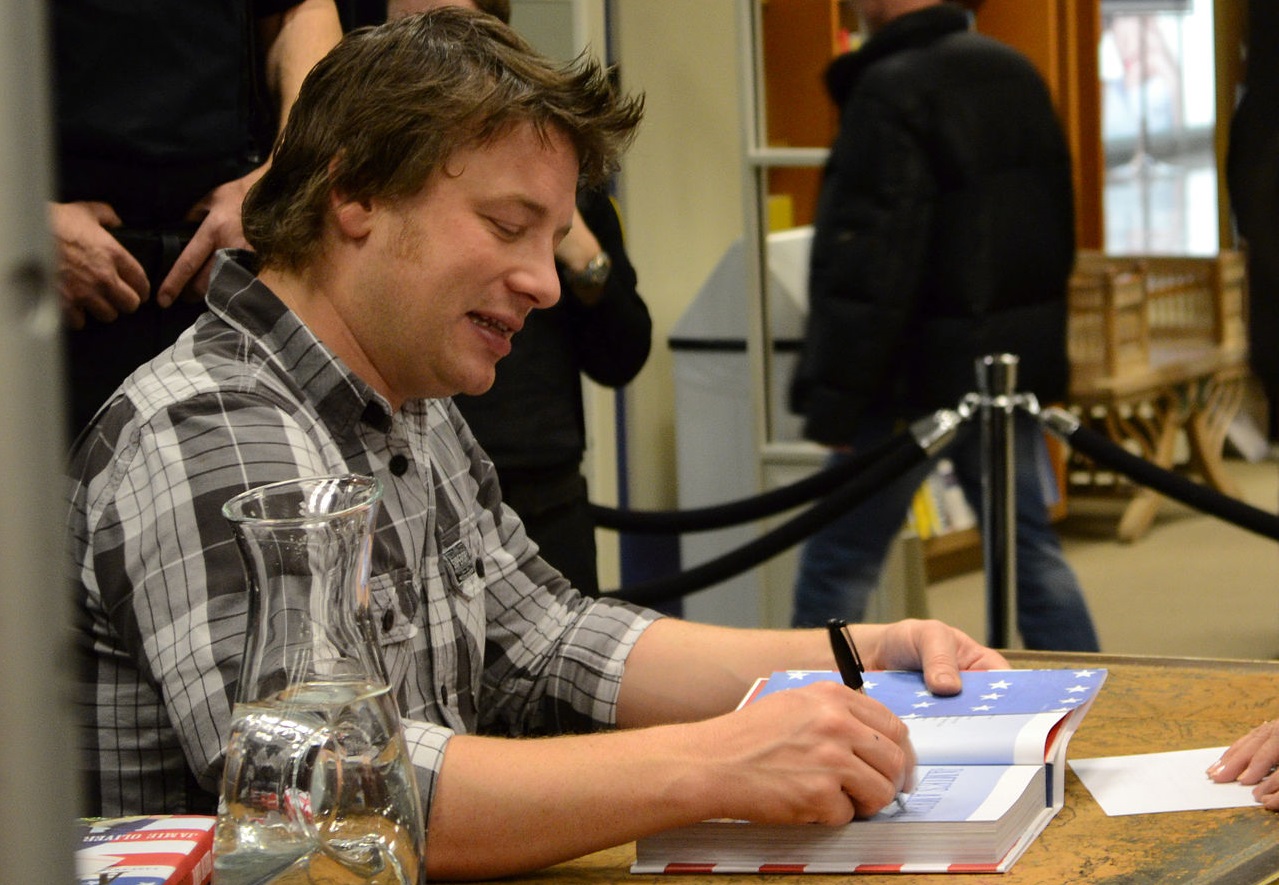 41 Interesting Facts about Jamie Oliver - World's Facts