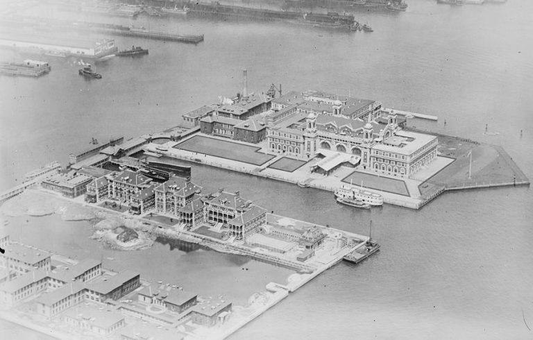 15 Interesting Facts about Immigration in the 1800s - World's Facts