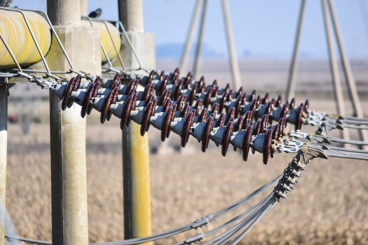 26 Interesting Facts about Insulators - World's Facts