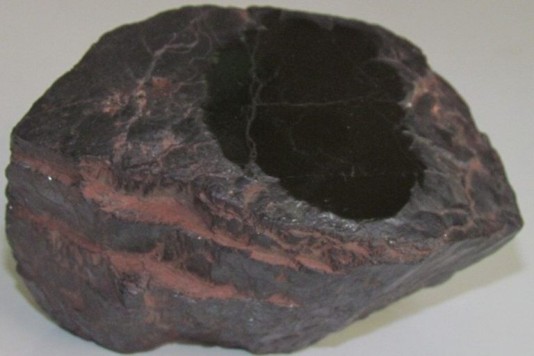 21 Interesting Facts about Iron Oxide - World's Facts