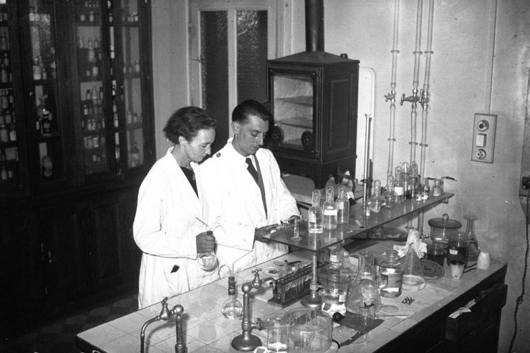 16 Interesting Facts about Irène Joliot-Curie - World's Facts