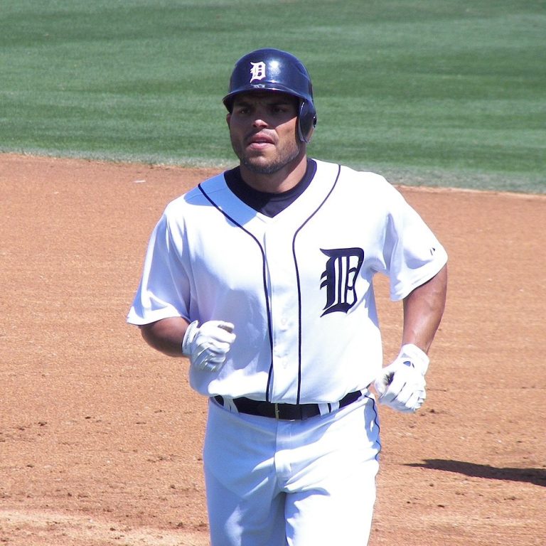 14 interesting facts about Iván Rodríguez - World's Facts