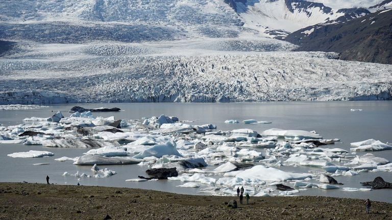 26 Interesting Facts about Iceland Geography - World's Facts